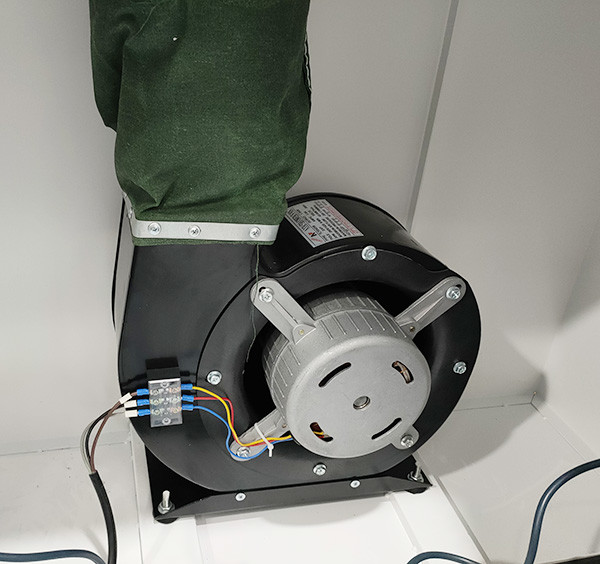 Industrial Cleanroom Air Shower With Centrifugal Fan For Pharmaceutical ...